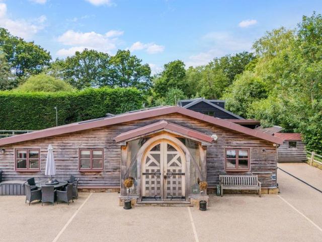 5 bedroom equestrian facility for sale