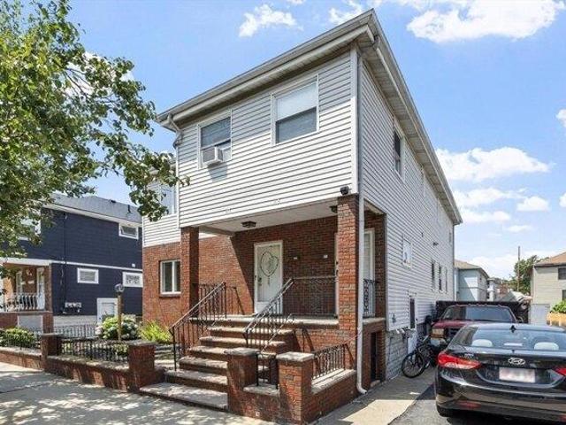 5 bedroom, Everett MA 02149 104833983