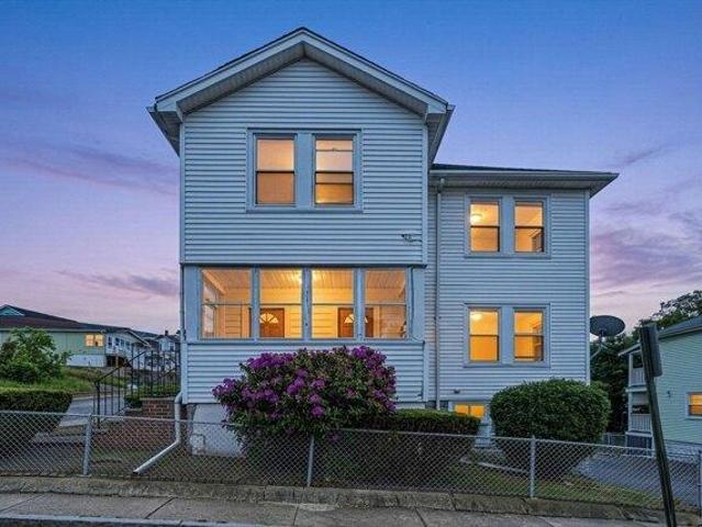 5 bedroom, Everett MA 02149 LS102777593