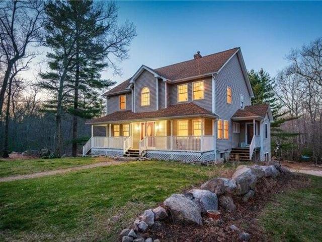 5 bedroom, Exeter RI 02822 103017501