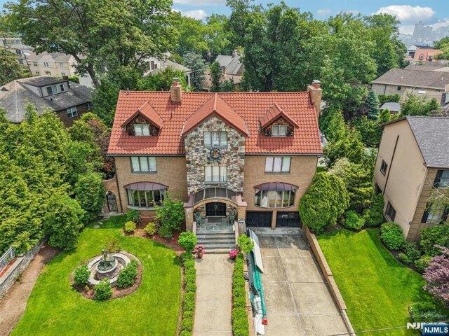 5 bedroom, Fort Lee NJ 07024 104789007