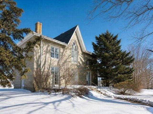 5 bedroom, Fairhaven MA 02719 104761646