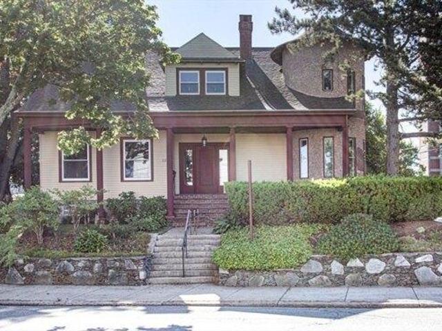 5 bedroom, Fall River MA 02720 104720665