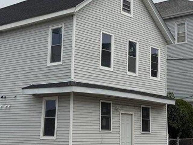 5 bedroom, Fall River MA 02721 104689841