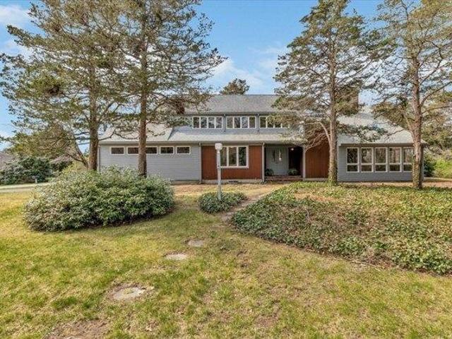 5 bedroom, Falmouth MA 02540 LS102316530
