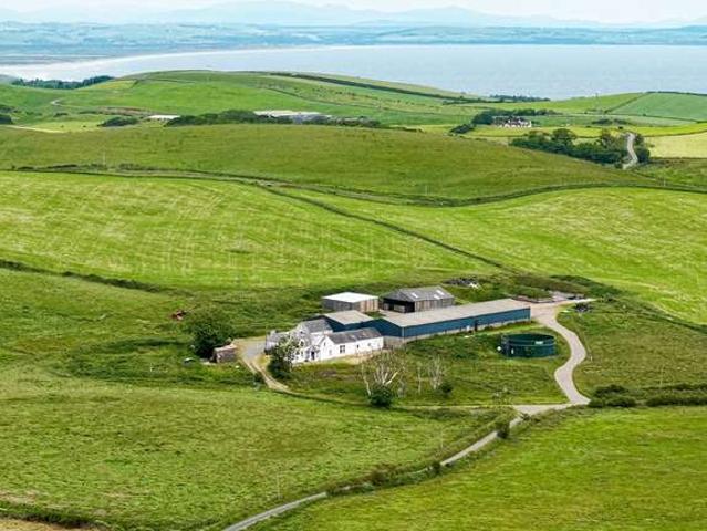 5 Bedroom Farm Commercial