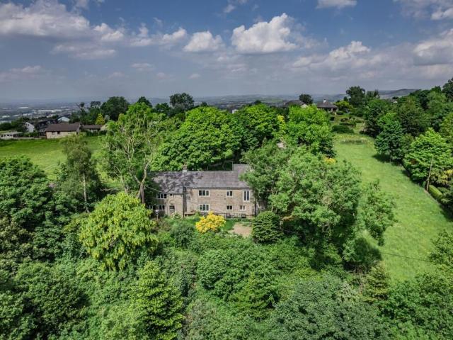 5 bedroom farm house for sale