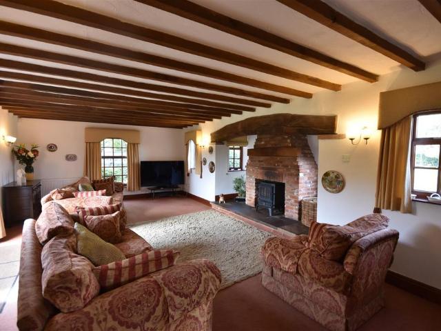 5 bedroom farm house for sale