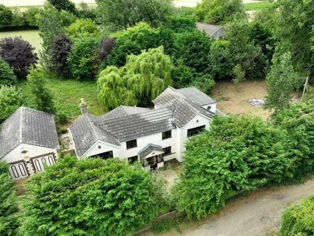 5 bedroom farm house for sale in Green Drove Outwell PE14