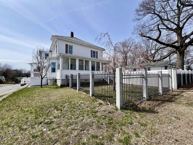 5 bedroom, Fitchburg MA 01420 102345481