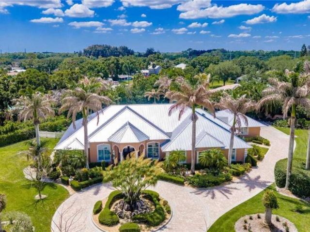 5 bedroom, FL FL 102659279