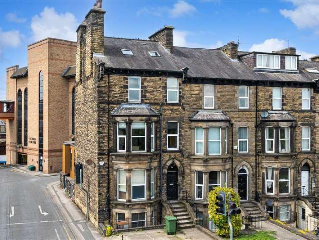 5 Bedroom Flat