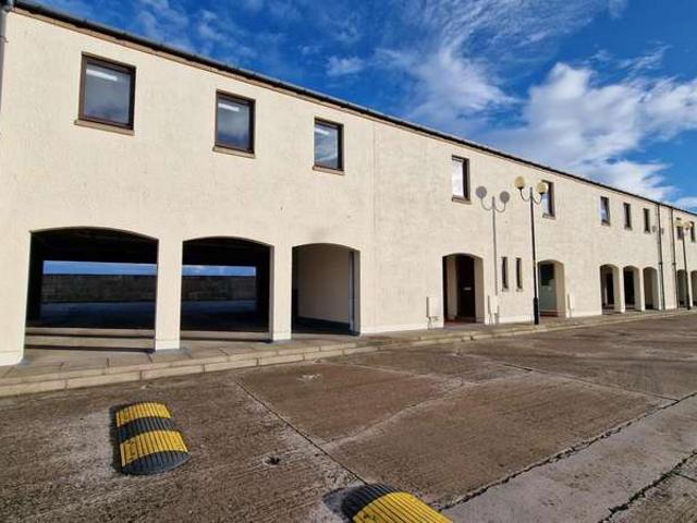 15 Bedroom Flat
