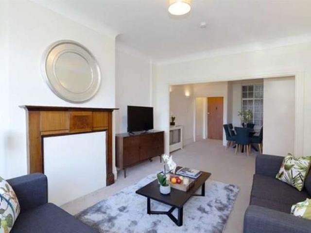 5 Bedroom Flat