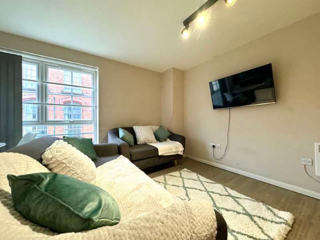 1 Bedroom Flat