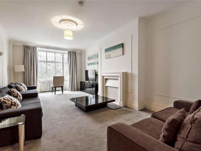 5 Bedroom Flat