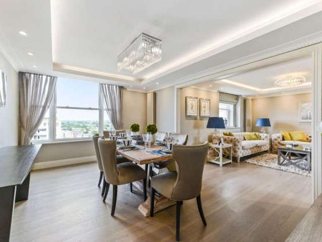 5 Bedroom Flat