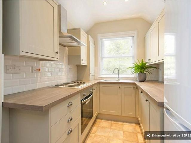 5 Bedroom Flat To Rent In Derby Road, Nottingham, NG7