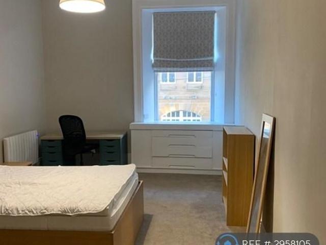 5 bedroom flat to rent