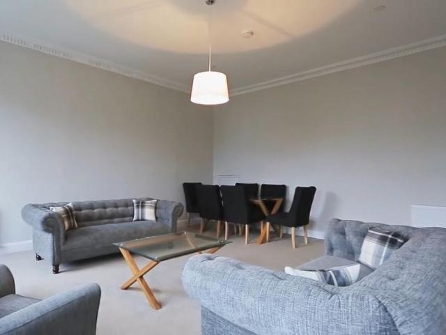 5 bedroom flat to rent