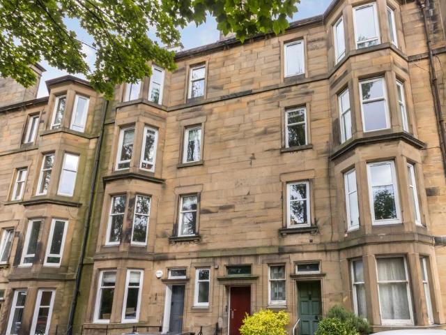 5 bedroom flat to rent