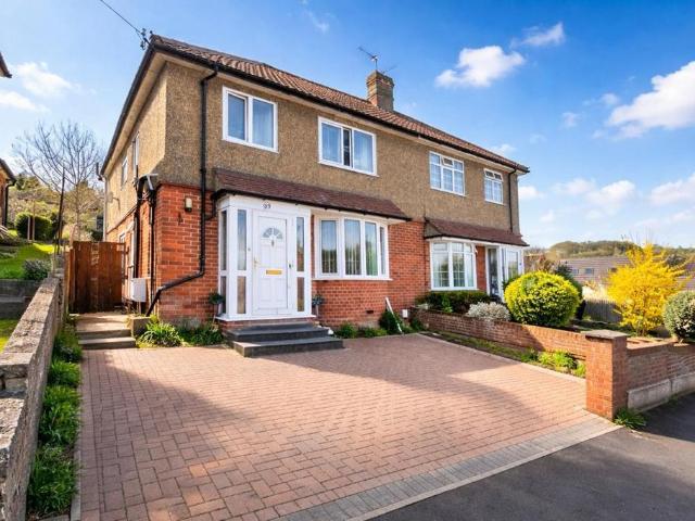 5 bedroom flat to rent