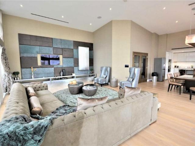 5 bedroom flat to rent