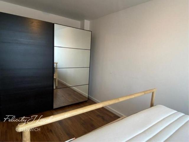 5 bedroom flat to rent