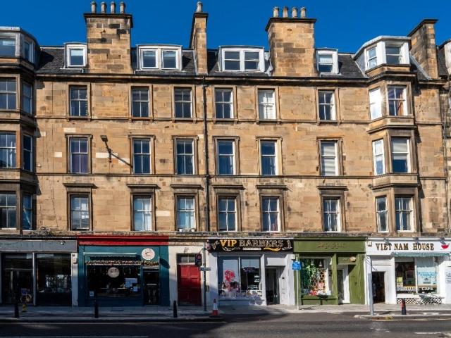 5 bedroom flat to rent