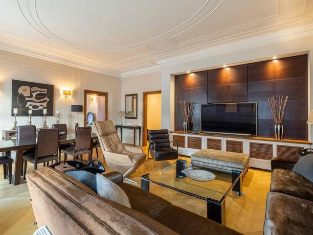 5 bedroom flat to rent
