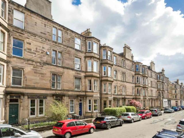 5 bedroom flat to rent