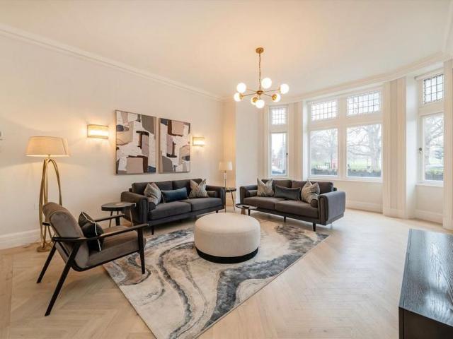 5 bedroom flat to rent