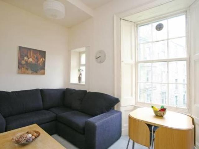 5 bedroom flat to rent