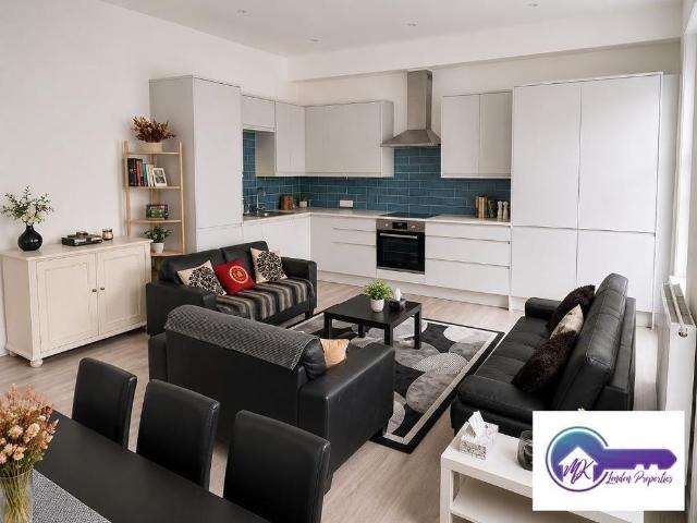 5 bedroom flat to rent