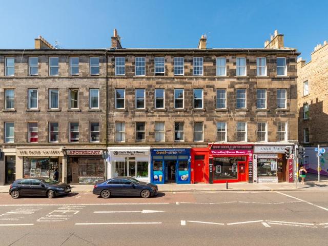 5 bedroom flat for sale