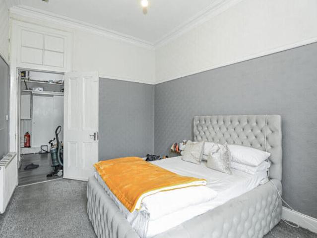 5 bedroom flat for sale in 1/ 3 Nithsdale Place, Glasgow, G41 2QZ, G41