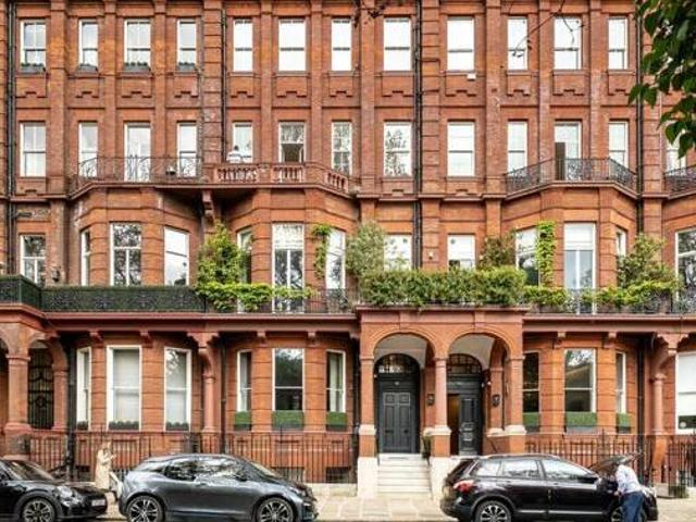5 Bedroom Flat For Sale In London