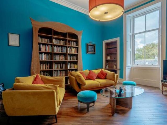 5 bedroom flat for sale in Spylaw Road, Edinburgh, EH10