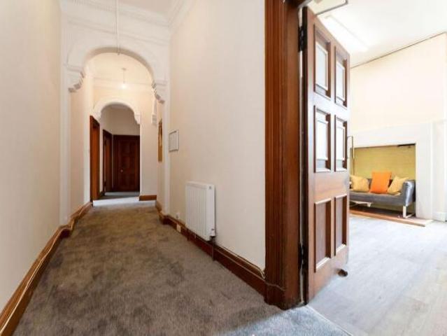 5 bedroom flat for rent in 0395L Bruntsfield Place, Edinburgh, EH10 4DG, EH10