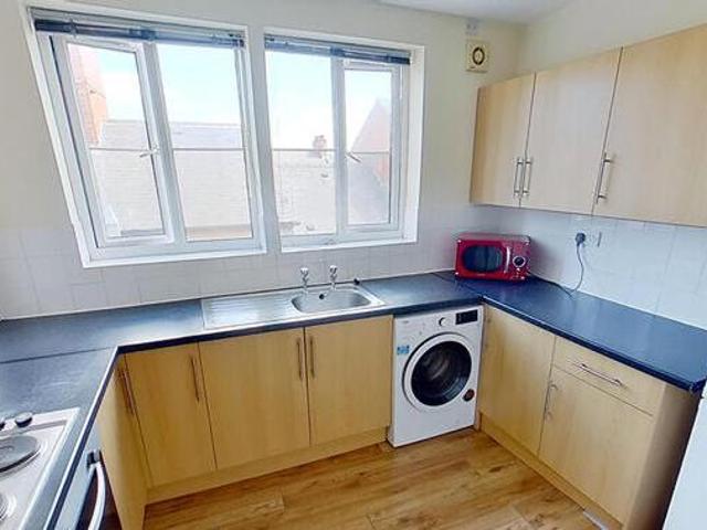 5 Bedroom Flat For Rent In 138 North Sherwood Street, Nottingham