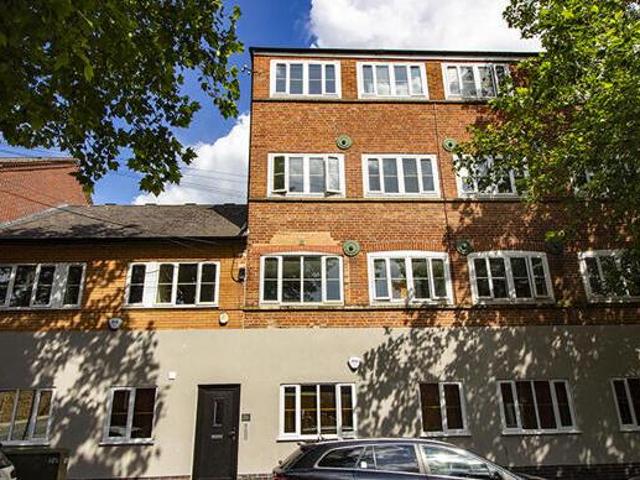 5 Bedroom Flat For Rent In 138 North Sherwood Street, Nottingham