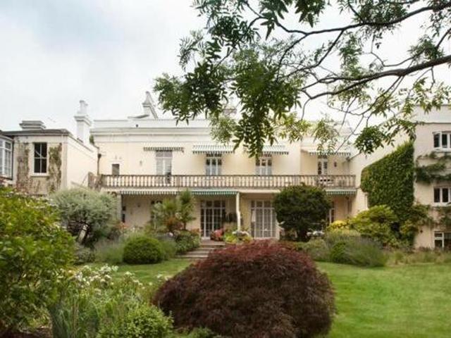 5 Bedroom Flat For Rent In Wimbledon Common, London