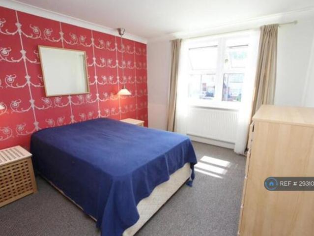 5 bedroom flat for rent in Winchester Road, Southampton, SO16