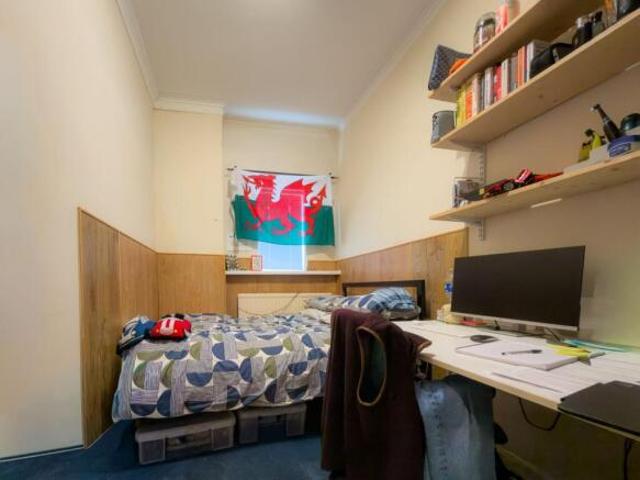 5 bedroom flat for rent in Christchurch Road, Reading, RG2