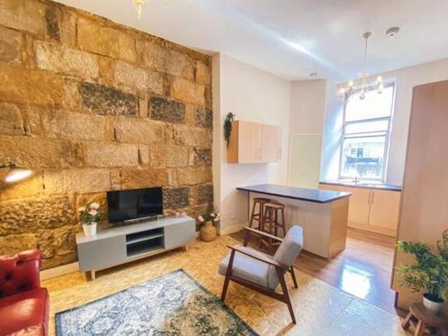 5 Bedroom Flat For Rent In City Centre