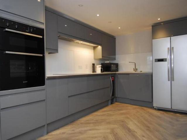 5 bedroom flat for rent in Cornwall Heights, Apt 5, Plymouth, PL1