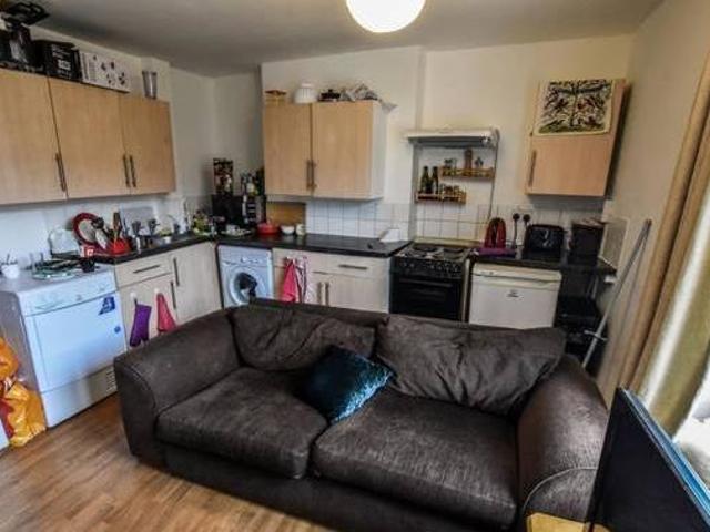 5 bedroom flat for rent in Dowry Square Flat C Hotwells Bristol BS8 4SH BS8