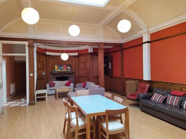 5 bedroom flat for rent in Eglinton Crescent, Haymarket, Edinburgh, EH12