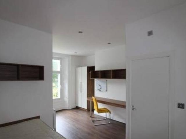 5 bedroom flat for rent in Flat 123 St Bedes Terrace Sunderland Tyne And Wear SR2