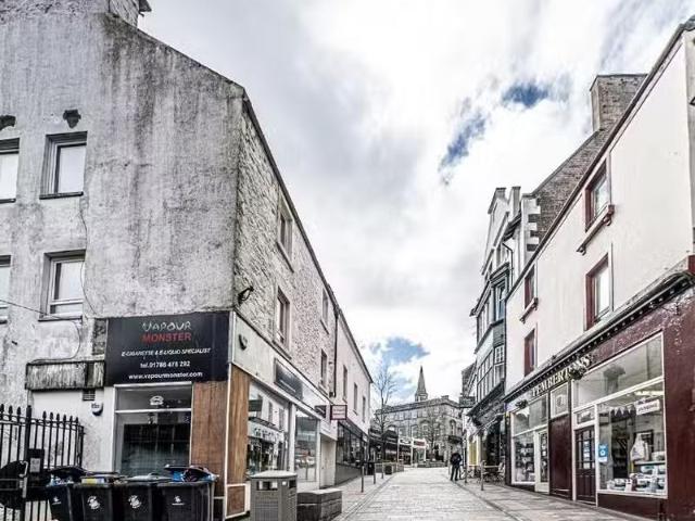 5 bedroom flat for rent in Friars Street, Stirling Town, Stirl.